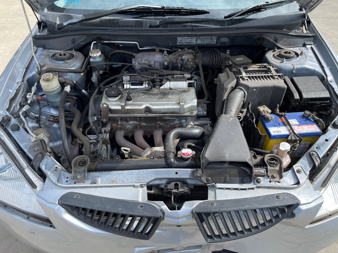 Car Wreckers - Mitsubishi Lancer 2004 Silver Auto Petrol