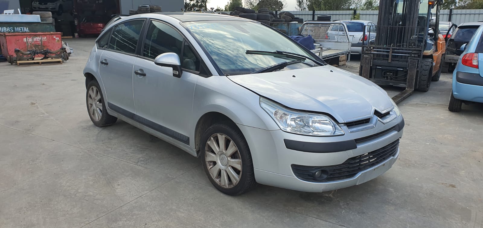 Car Wreckers - Citroen C4 2007 Silver Manual Diesel