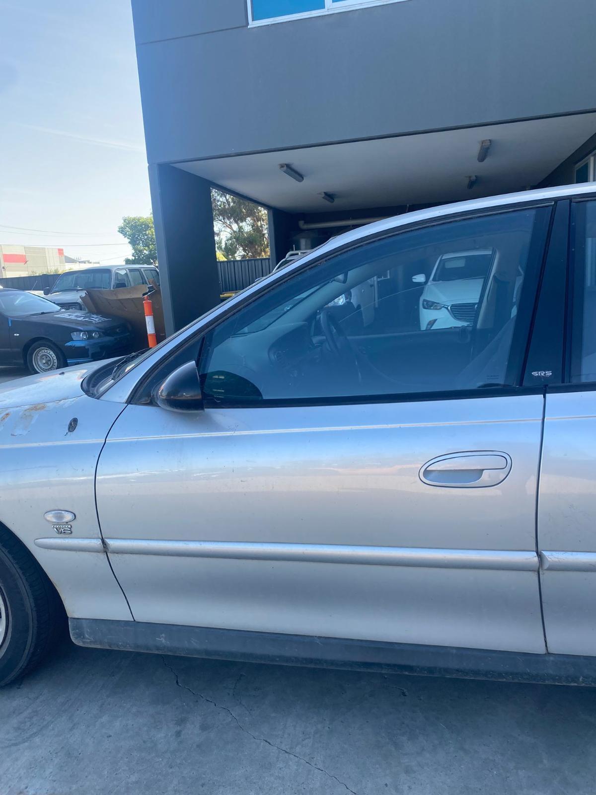 HOLDEN COMMODORE VT-VZ 09/1997-06/2006 LEFT REAR 1/4 DOOR GLASS SEDAN ...
