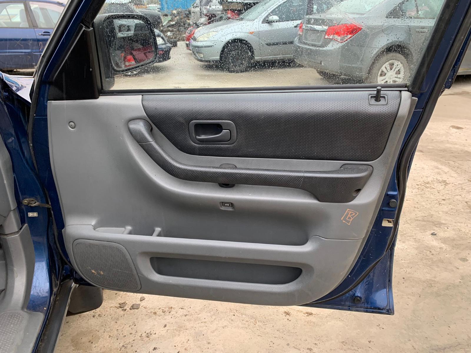 HONDA CRV RD1 12/1995-11/2001 RIGHT FRONT DOOR - MMM Auto Centre