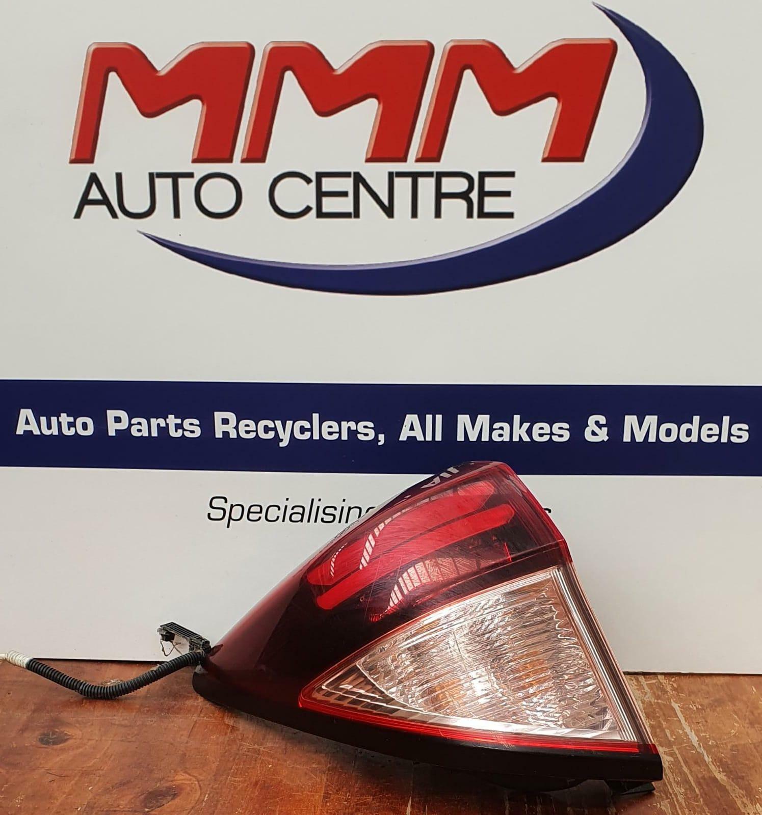 HONDA HRV LEFT TAILLIGHT RU5, VTi-S/VTi-L, OPTICAL GUIDE TYPE, 12/14-06 ...