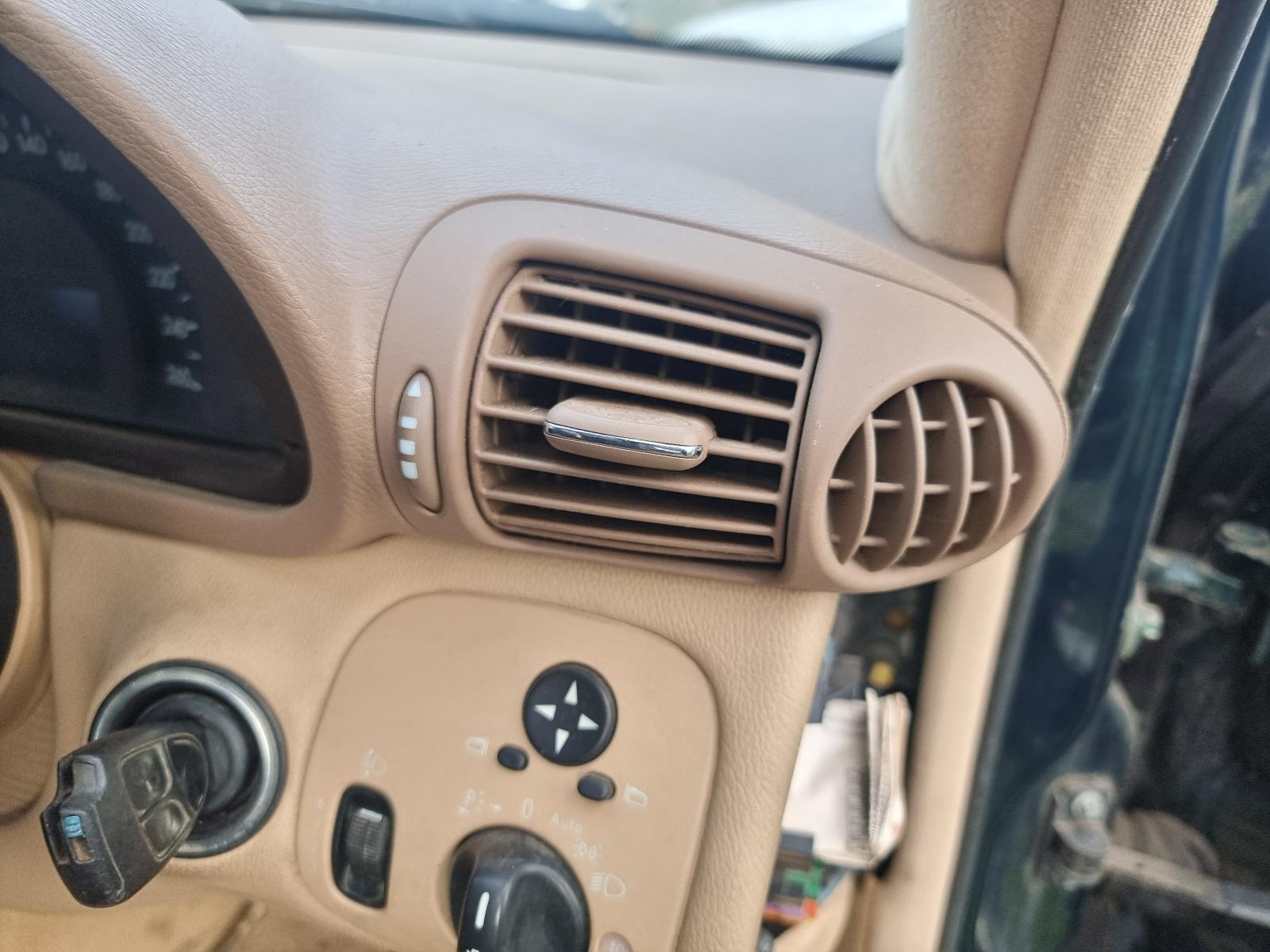 MERCEDES BENZ C CLASS W203 11/2000-06/2007 SUN VISOR PAIR - MMM Auto Centre