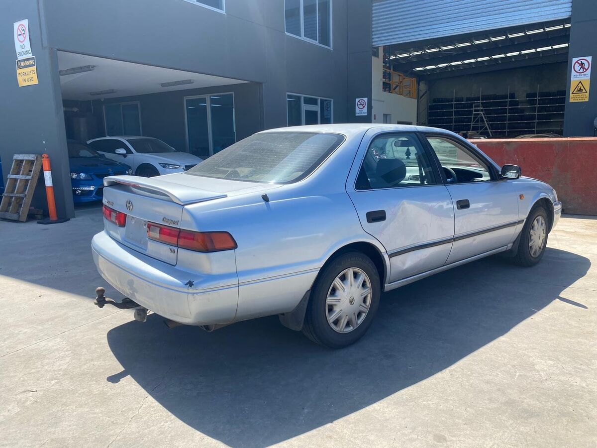 TOYOTA CAMRY 08/1997-08/2002 SEDAN RIGHT REAR DOOR WINDOW, SK20 - MMM ...