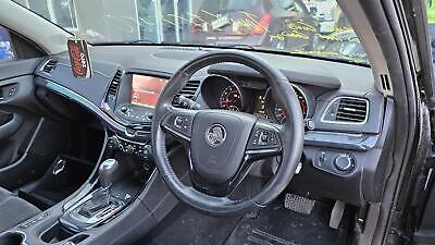 HOLDEN COMMODORE VF 05/2013-12/2017 CONSOLE - MMM Auto Centre