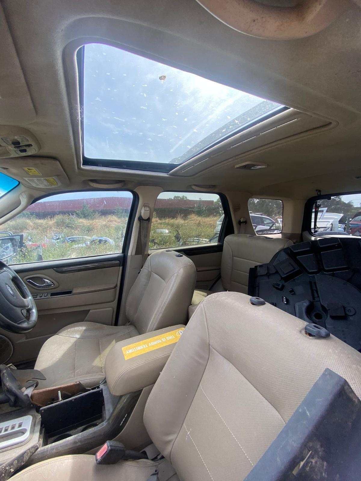 FORD ESCAPE ZC 04/2006-03/2008 COURTESY LIGHT FRONT W/ SUNGLASS HOLDER ...