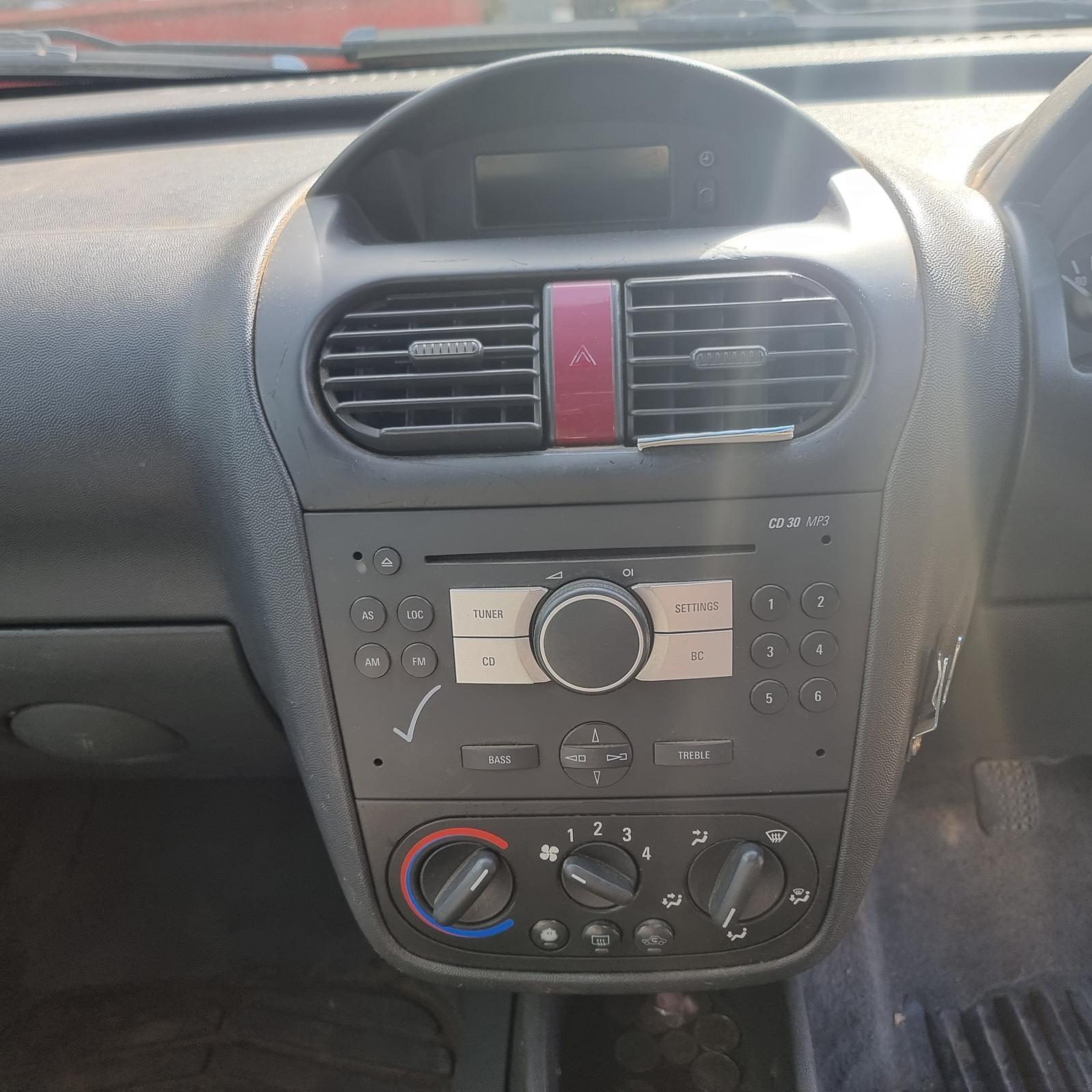 HOLDEN BARINA XC 09/2002-09/2011 HEATER/AC CONTROLS COMBO VAN - MMM ...