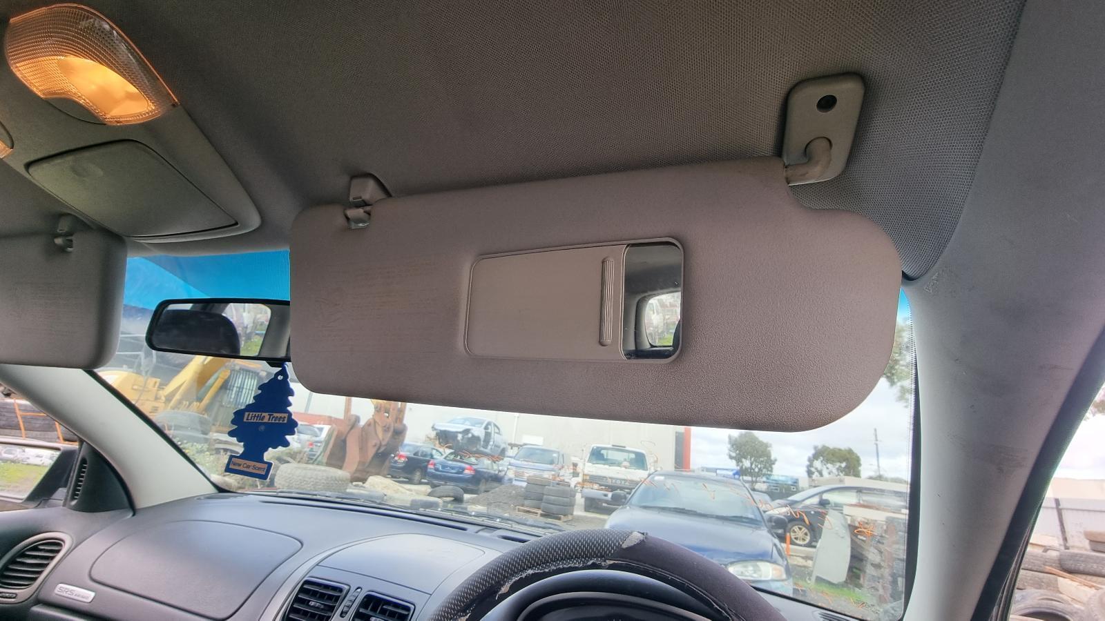 HOLDEN COMMODORE VE 08/2006-04/2013 COURTESY LIGHT FRONT LIGHT GREY ...