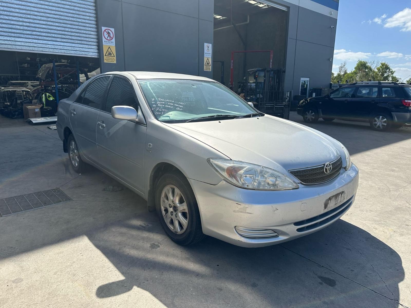 TOYOTA CAMRY SK36 08/2002-06/2006 FRONT COURTESY LIGHT - MMM Auto Centre