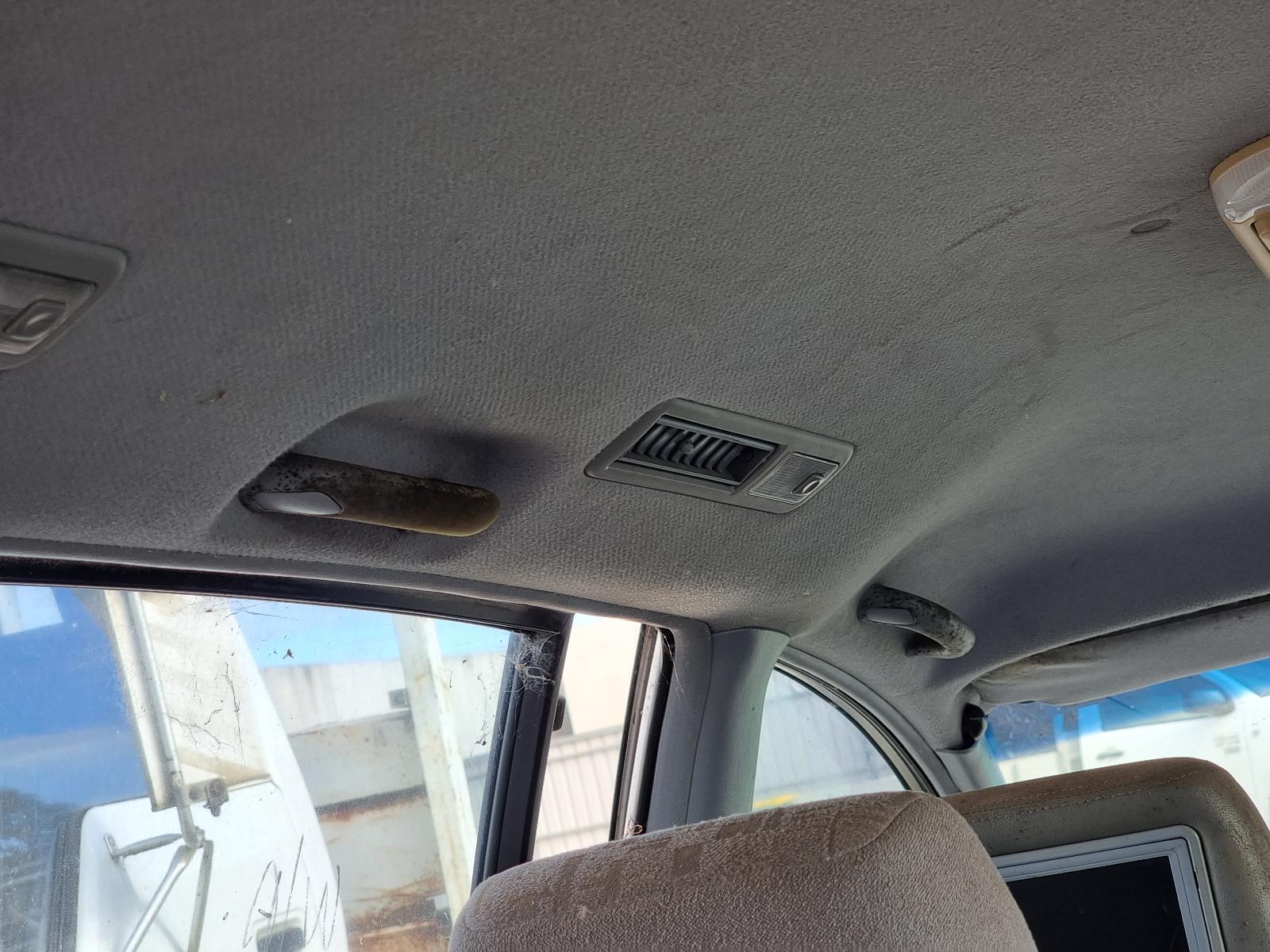 TOYOTA TARAGO ACR30 06/2000-02/2006 LEFT REAR 3RD ROW SEAT BELT AND ...