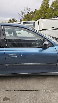 HOLDEN COMMODORE VT-VZ 09/1997-09/2007 RIGHT FRONT DOOR WINDOW VY ...