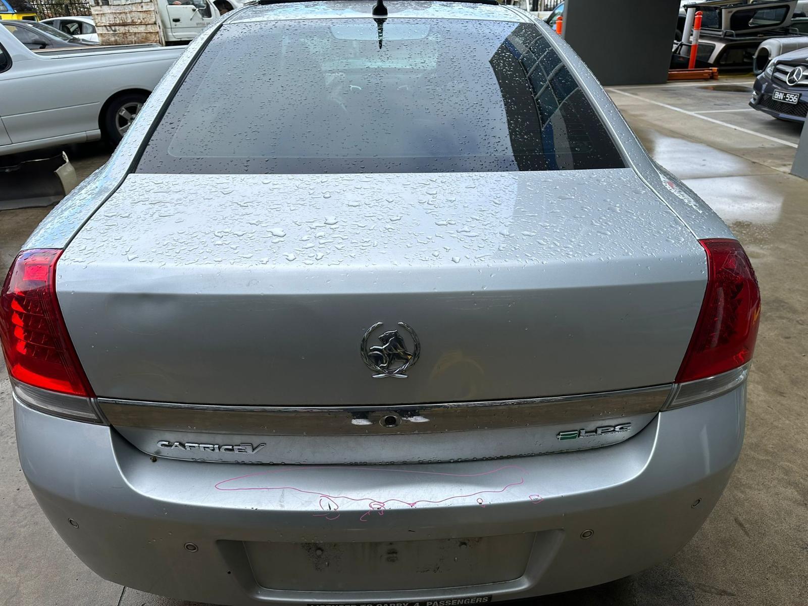 HOLDEN STATESMAN/CAPRICE WM-WN 09/2006-12/2017 LEFT REAR DOOR WINDOW ...