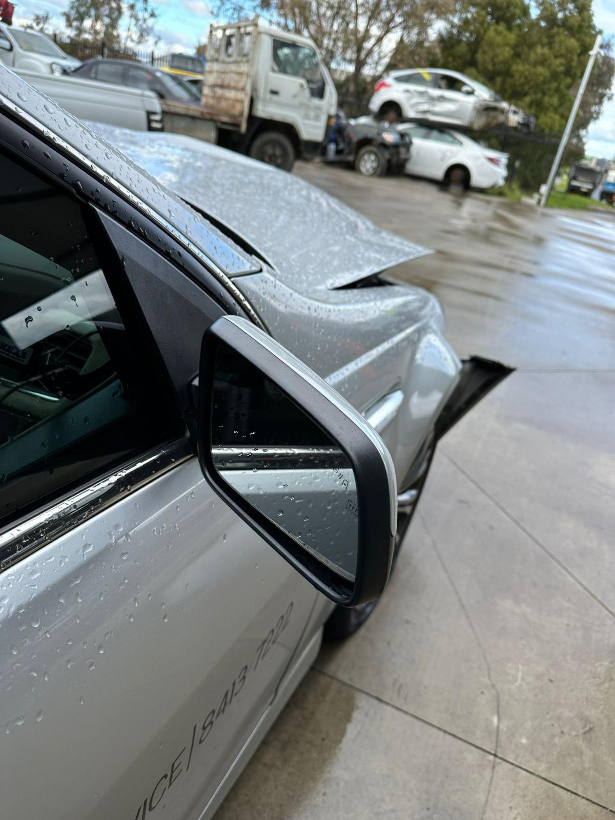 HOLDEN STATESMAN/CAPRICE WN 05/2013-12/2017 RIGHT FRONT DOOR WINDOW ...