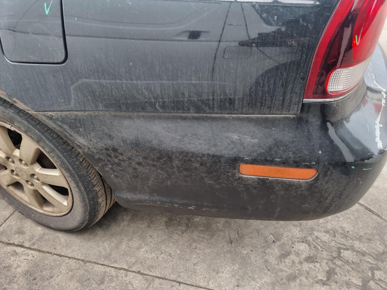 MITSUBISHI VERADA KE-F-H-J-L 10/1996- FUEL DOOR / FILLER SEDAN - MMM ...