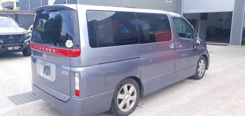 NISSAN ELGRAND 05/2002-12/2010 RIGHT REAR DOOR WINDOW E51 - MMM Auto Centre