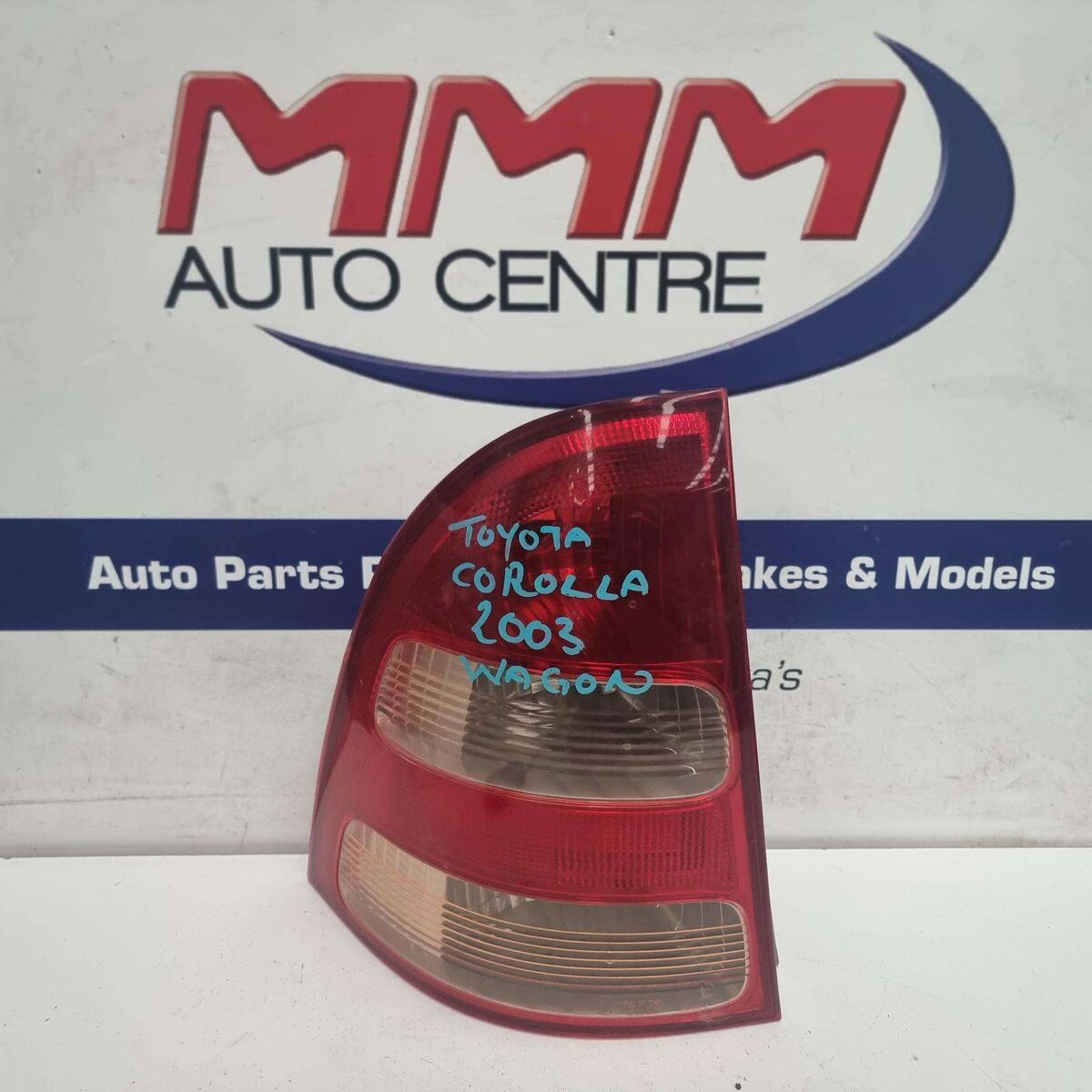 TOYOTA COROLLA ZZE122 12/2001-03/2004 LEFT TAILLIGHT WAGON LENS# 13-61 ...