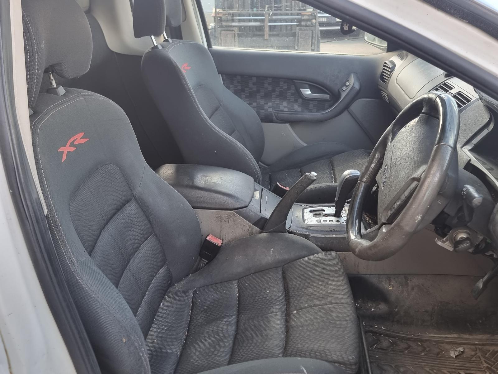 FORD FALCON BA 10/2002-09/2005 LEFT FRONT SEAT UTE XR6/8 CLOTH AIRBAG ...