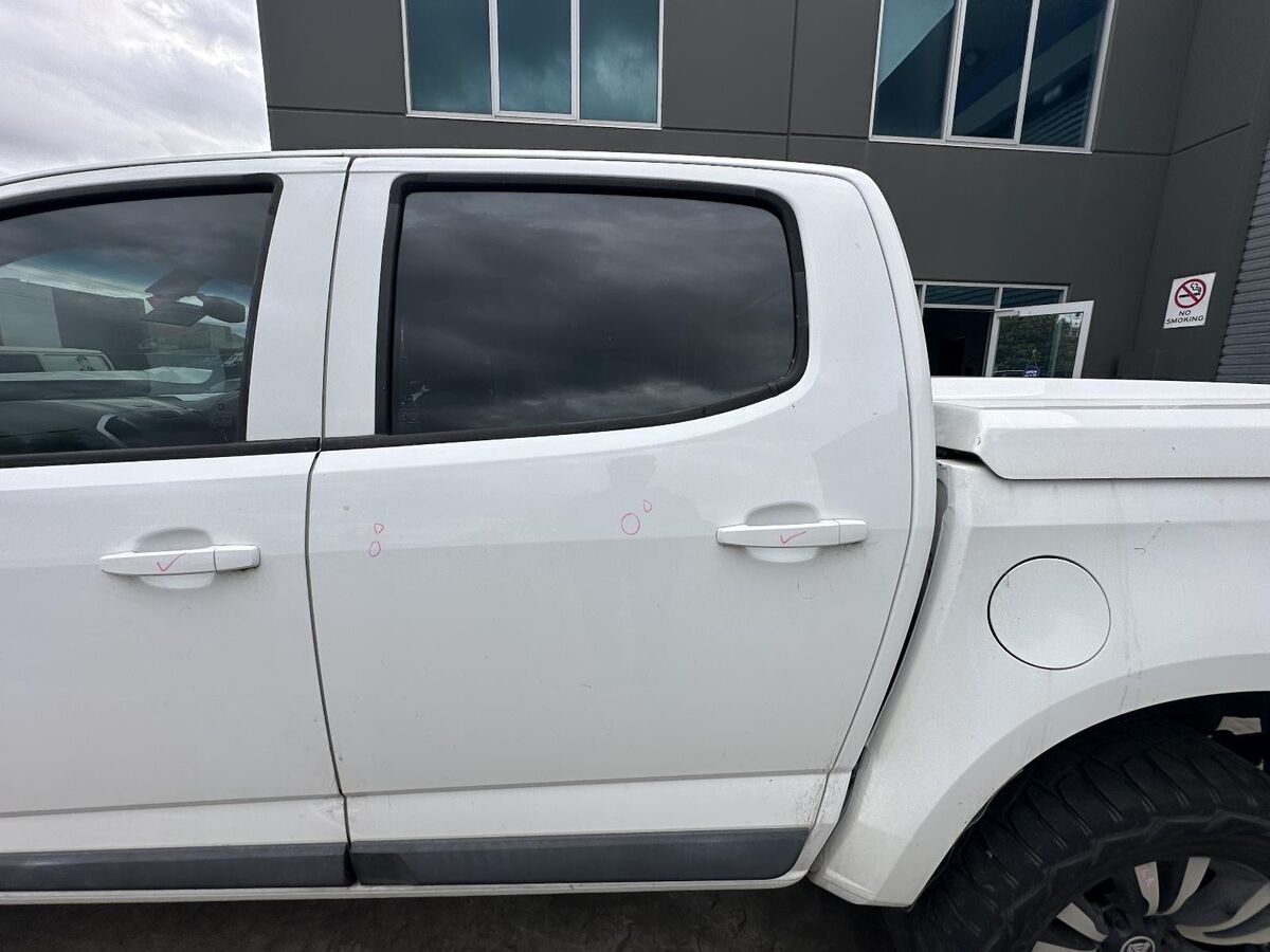 HOLDEN COLORADO RG 01/2012-12/2020 LEFT REAR DOOR SHELL WITH MOULD TYPE ...