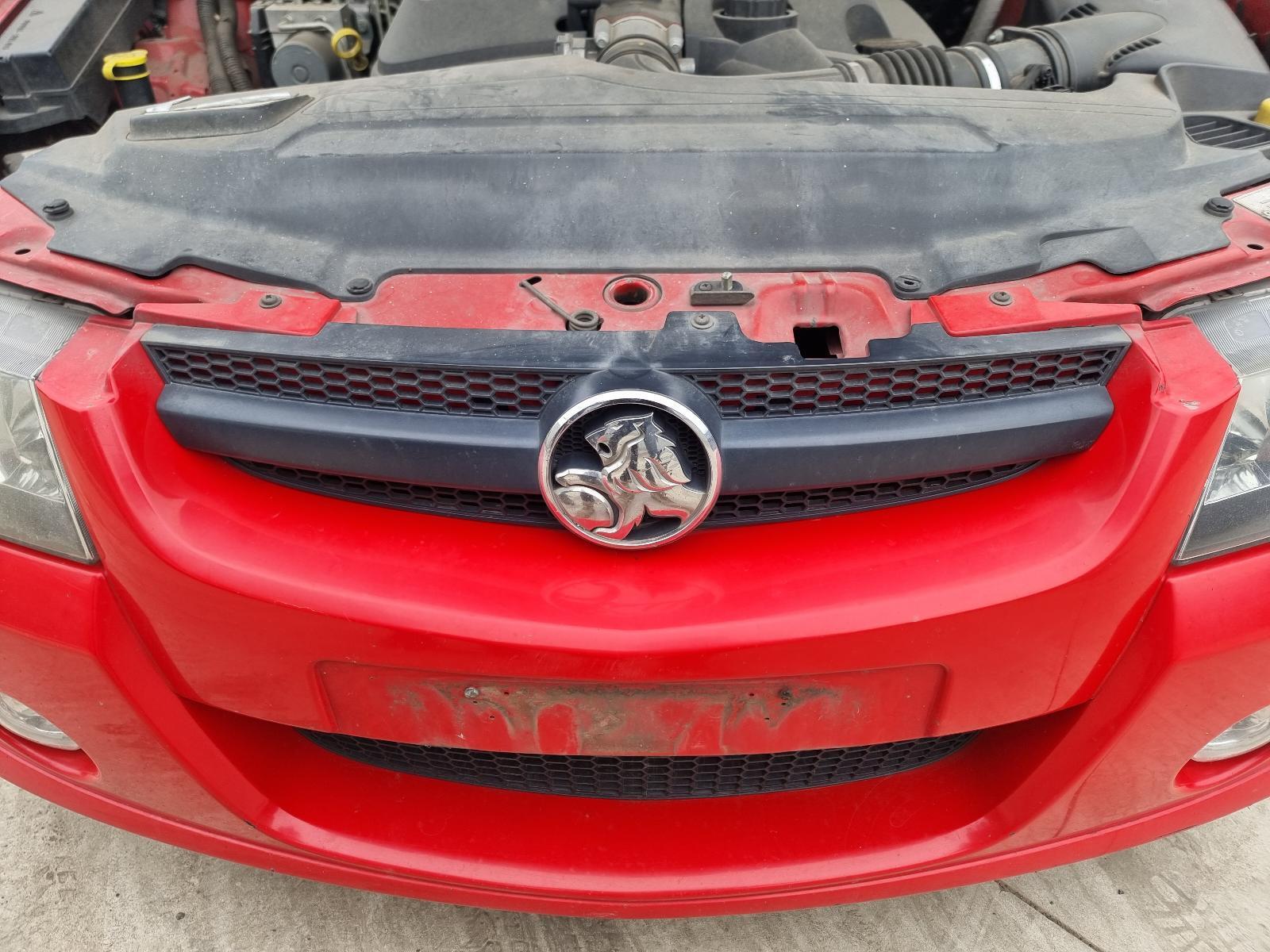 HOLDEN COMMODORE VZ 08/2004-09/2007 RADIATOR AUTO V6 - MMM Auto Centre