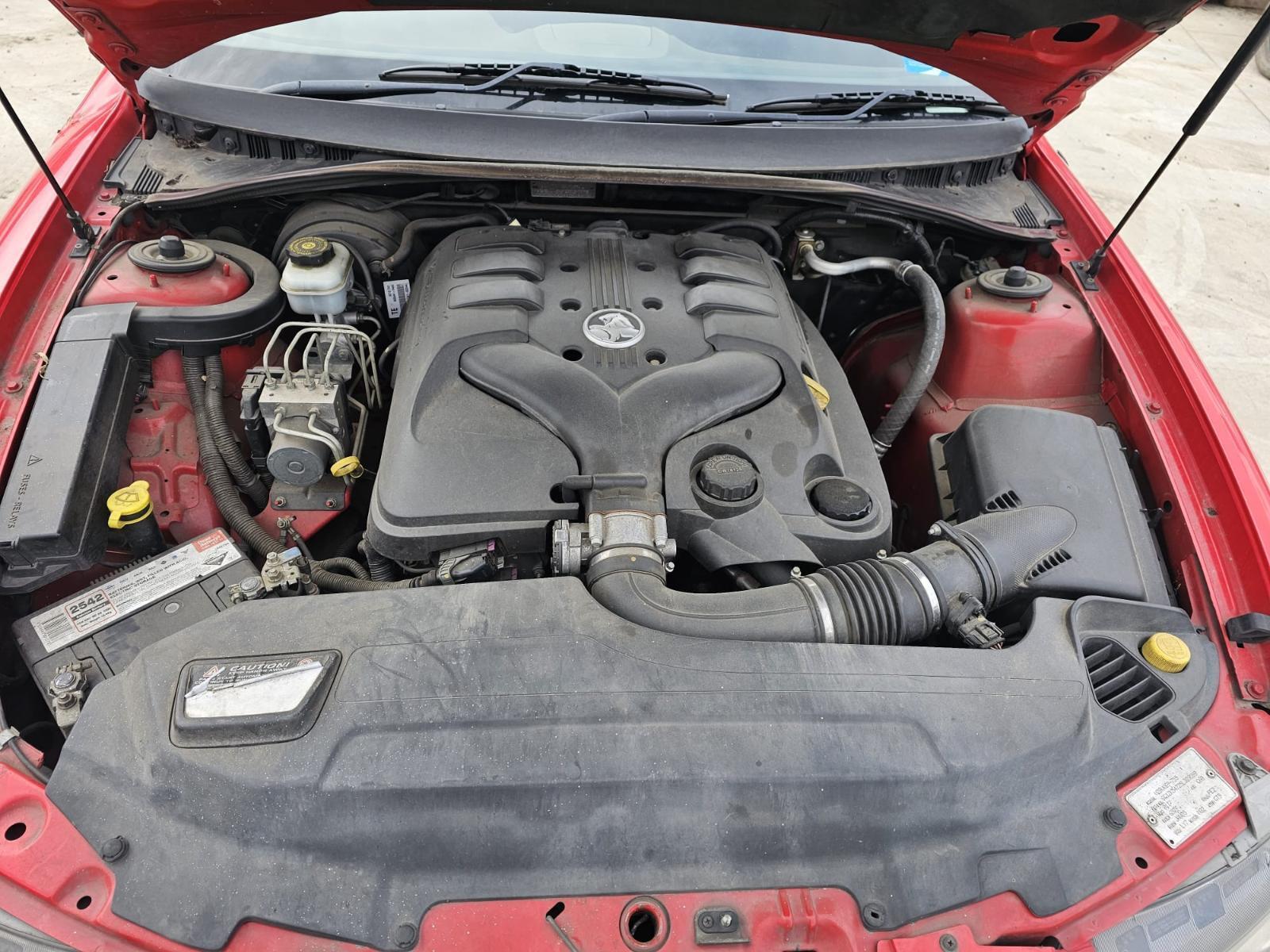 HOLDEN COMMODORE VZ 08/2004-09/2007 RADIATOR AUTO V6 - MMM Auto Centre