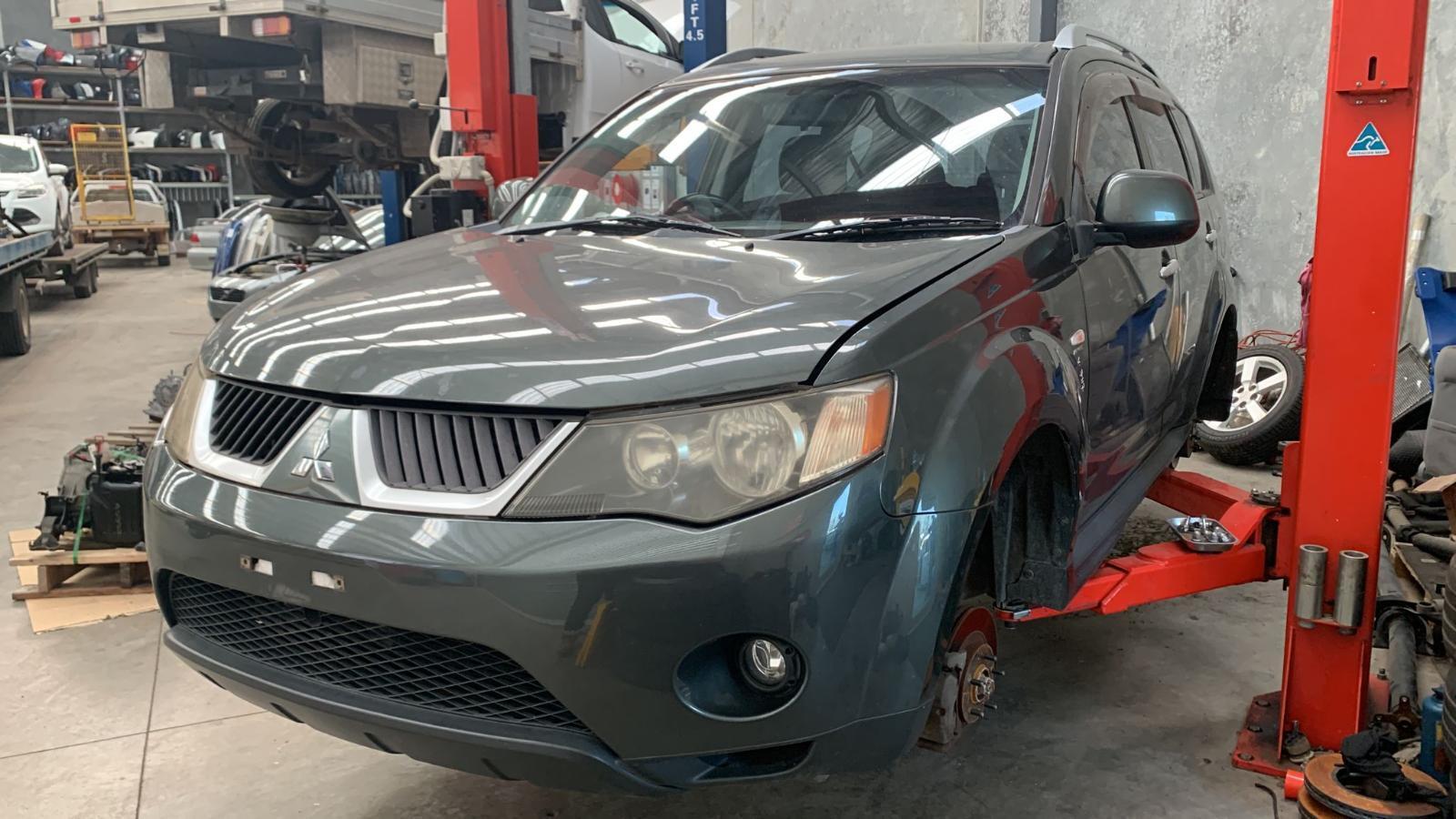 MITSUBISHI OUTLANDER ZG 06/2008-09/2009 A/C COMPRESSOR 2.4 - MMM Auto ...