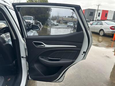 MG ZS AZS1 09/2017-2024 RIGHT REAR DOOR REGULATOR AND MOTOR ASSEMBLY ...