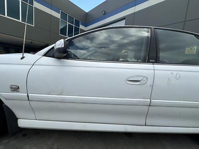 HOLDEN COMMODORE VT-VZ 09/1997-09/2007 LEFT FRONT DOOR WINDOW - MMM ...