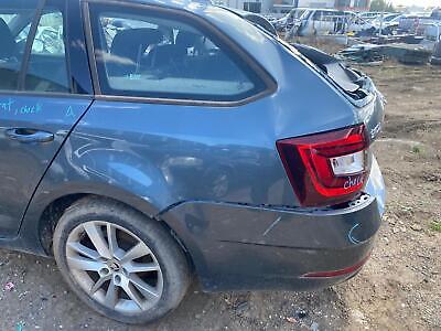 SKODA OCTAVIA NE 11/2013-09/2020 LEFT TAILLIGHT WAGON NON LED TYPE ...