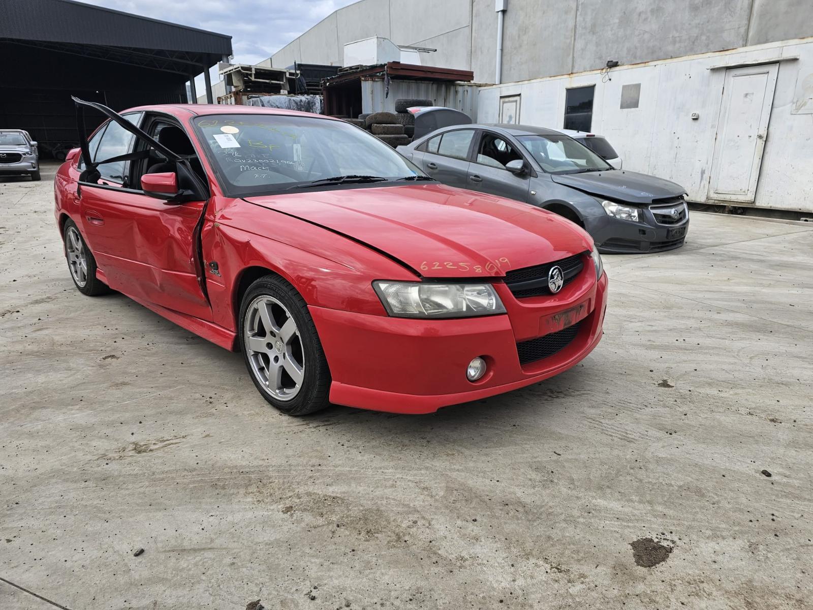 HOLDEN COMMODORE VY1-VZ 10/2002-06/2006 LEFT AND RIGHT SIDE STEP/SKIRT ...