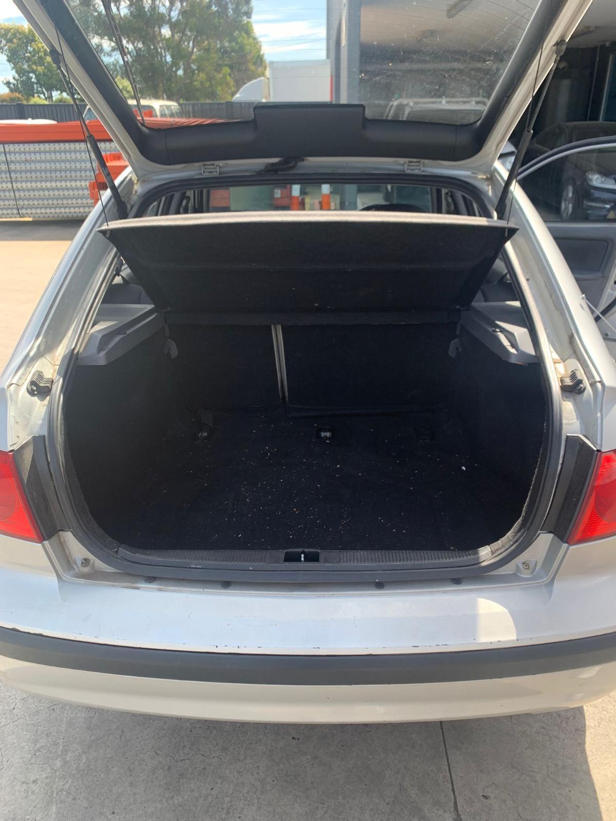 HYUNDAI ELANTRA XD 10/2003-07/2006 STEREO/HEAD UNIT RADIO/CD PLAYER ...