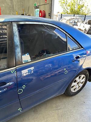 TOYOTA CAMRY SK36 08/2002-05/2006 LEFT REAR DOOR WINDOW GREEN TINT ...