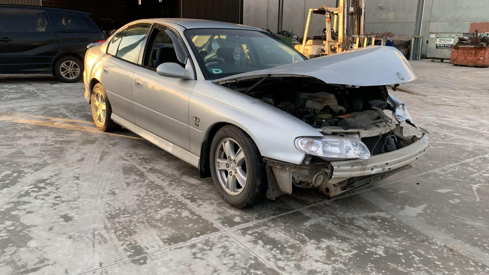 HOLDEN COMMODORE VX1 10/2000-08/2001 LEFT REAR HUB ASSEMBLY SEDAN - MMM ...