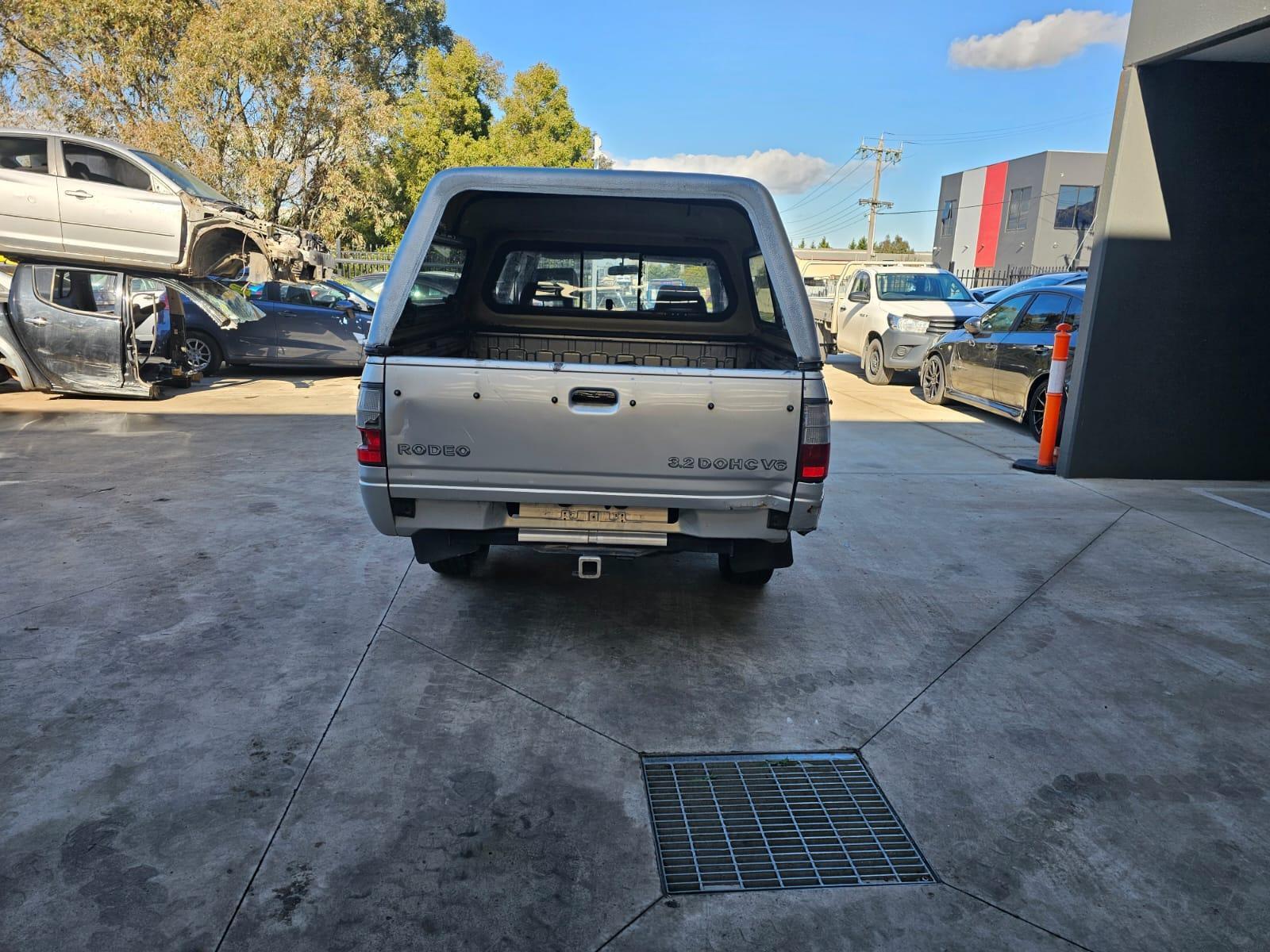 HOLDEN RODEO TF 03/1997- 03/2003 STEREO/HEAD UNIT FACTORY TYPE - MMM ...