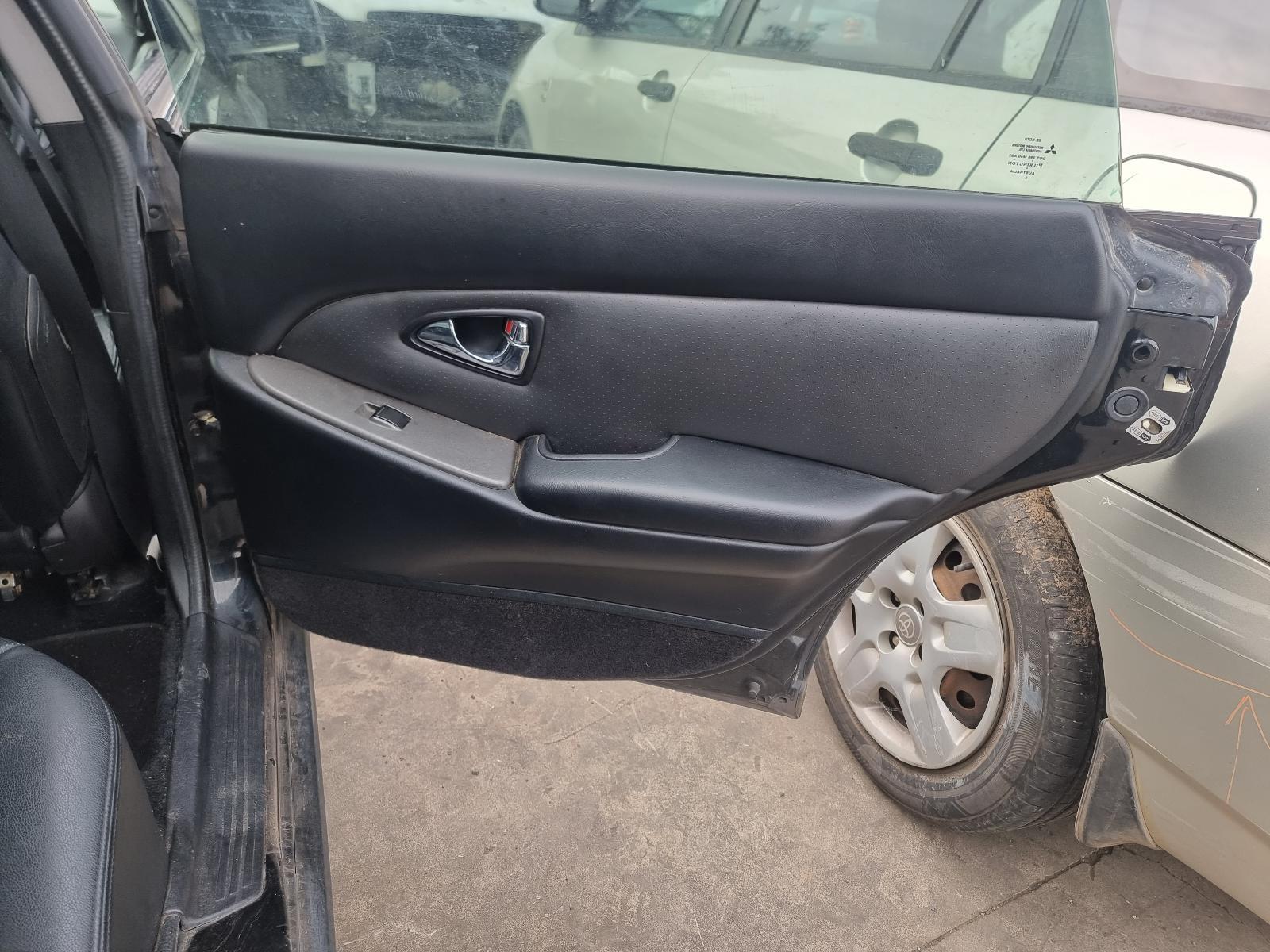 MITSUBISHI VERADA KE-KW 10/1996-09/2005 RIGHT REAR WINDOW REGULATOR ...