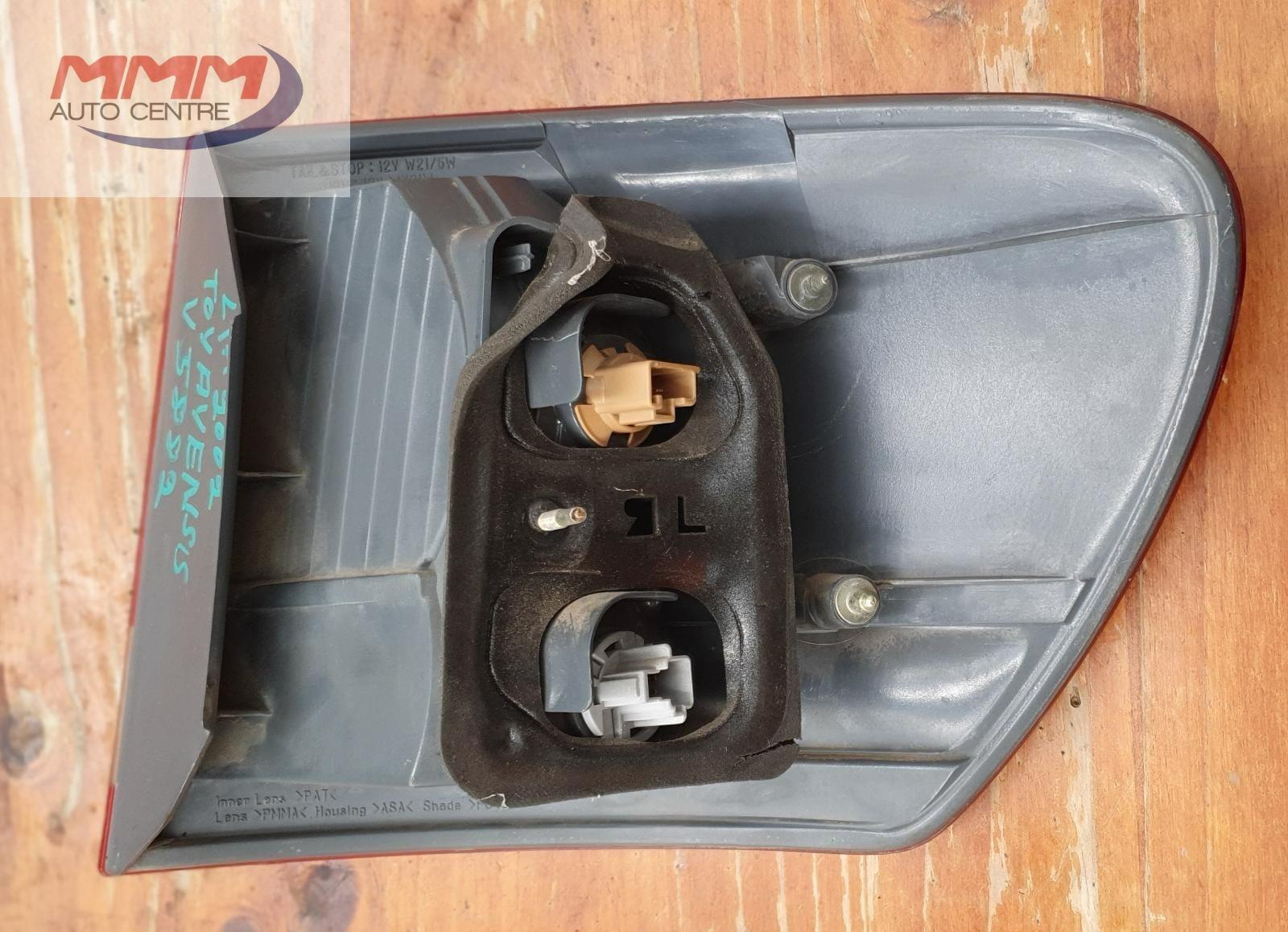 TOYOTA AVENSIS LEFT TAILLIGHT ACM20R, 12/01-11/03 01 02 03 - MMM Auto ...