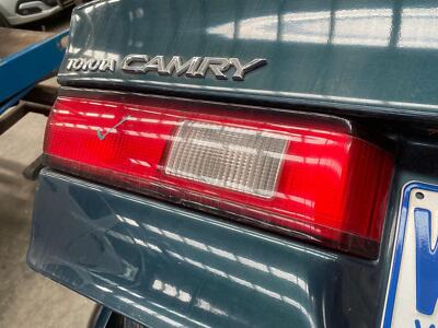 TOYOTA CAMRY SK20 07/1997-09/2000 LEFT SIDE REAR GARNISH BOOTLID LAMP ...
