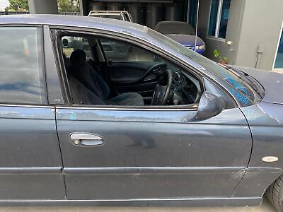 HOLDEN COMMODORE VT S2-VZ 06/1999-09/2007 RIGHT FRONT DOOR SHELL BOLT ...