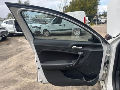 MG MG6 IP2X 04/2013-10/2019 LEFT FRONT POWER WINDOW SWITCH - MMM Auto ...