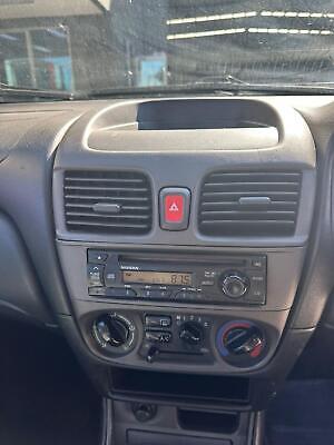 NISSAN PULSAR N16 SI-II 07/2000-12/2005 STEREO/HEAD UNIT STANDARD CD ...