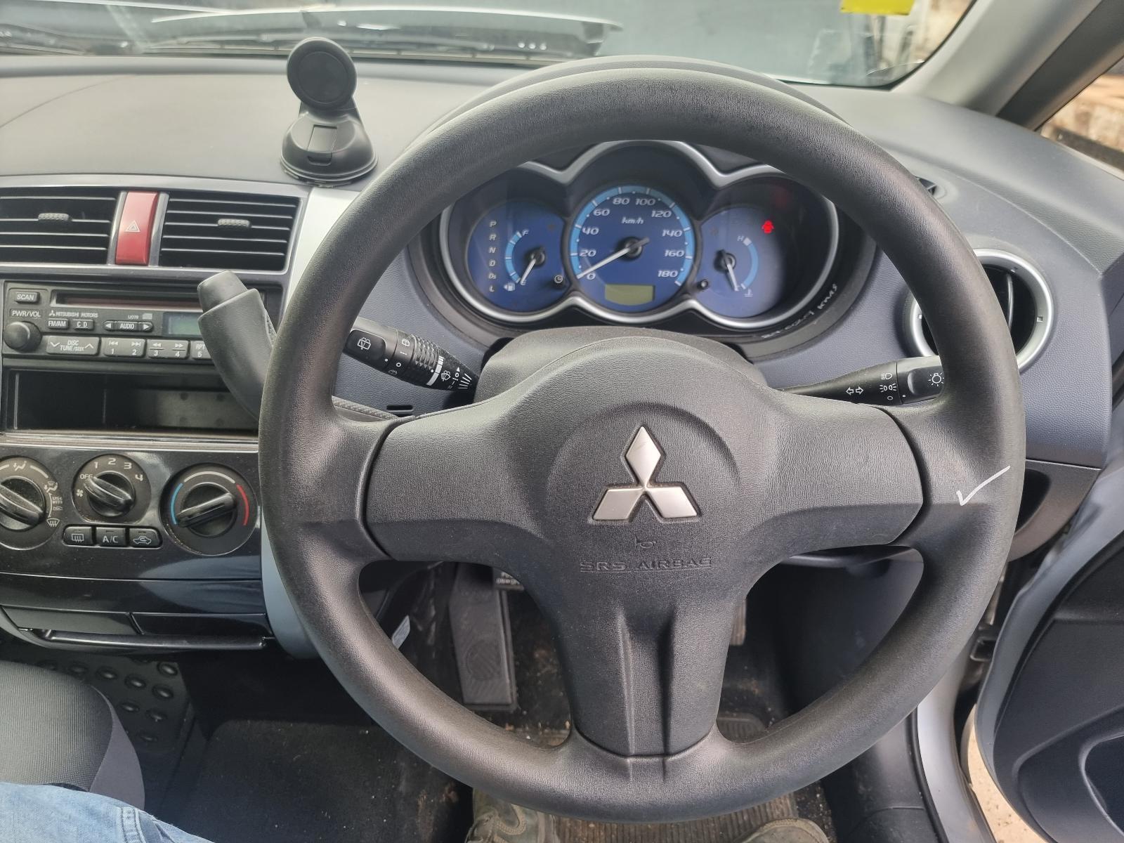 MITSUBISHI COLT RG 01/2002-11/2011 STEREO/HEAD UNIT FACTORY CD PLAYER ...