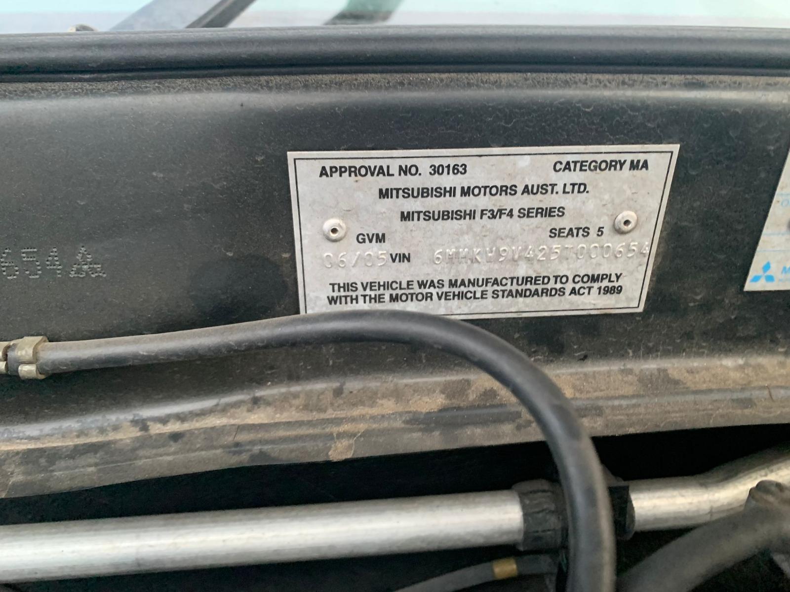 MITSUBISHI VERADA KE-KW 010/1996-09/2005 LEFT REAR WINDOW REGULATOR ...