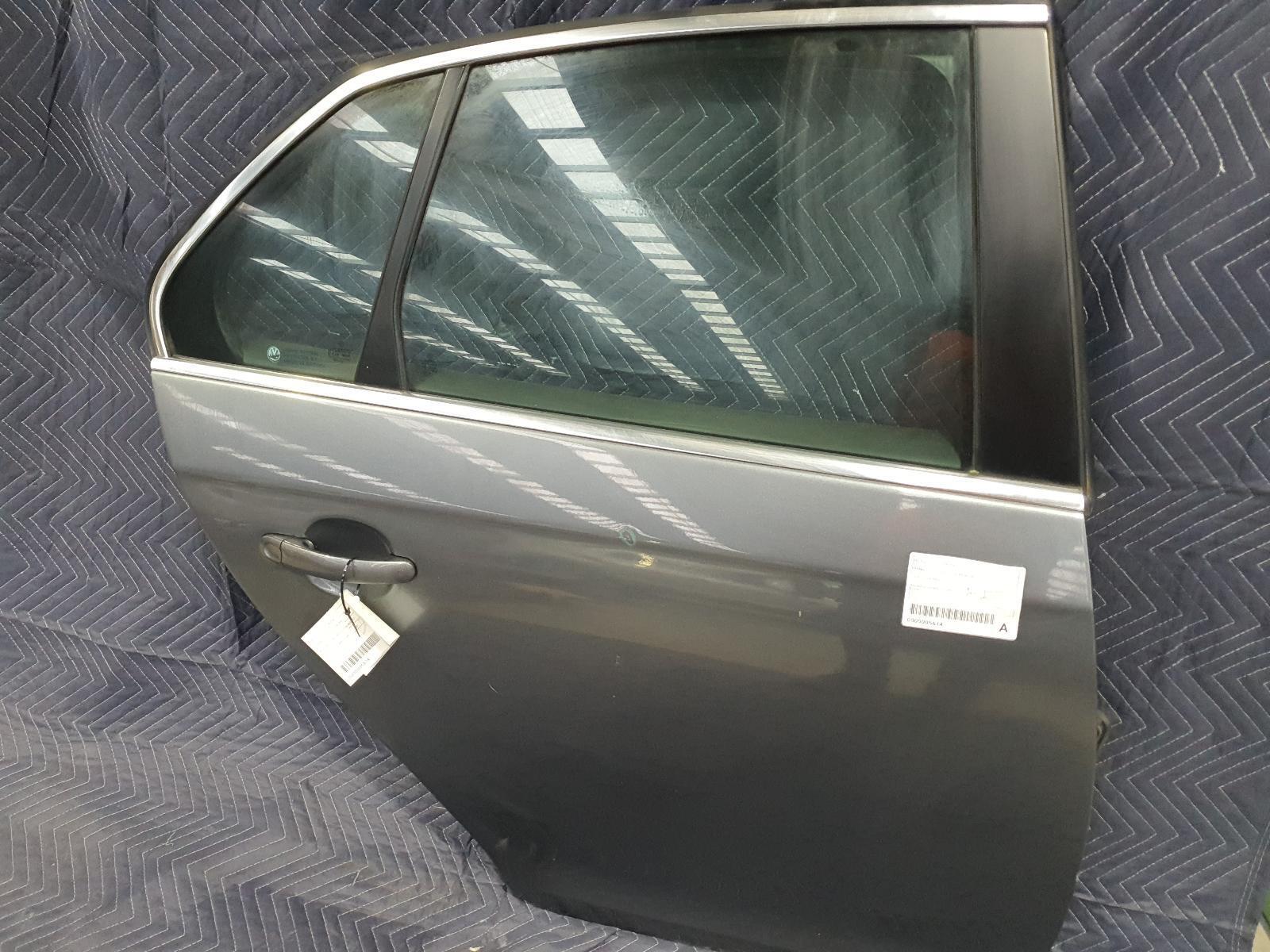 VOLKSWAGEN JETTA RIGHT REAR DOOR 1KM, 02/06-07/11 06 07 08 09 10 11 ...