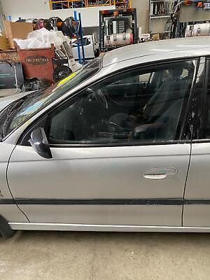 HOLDEN COMMODORE VT S2-VZ 06/1999-09/2007 LEFT FRONT DOOR SHELL BOLT ON ...