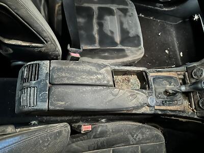 MERCEDES C CLASS W204/S204/C204 07/2007-01/2015 CONSOLE - MMM Auto Centre