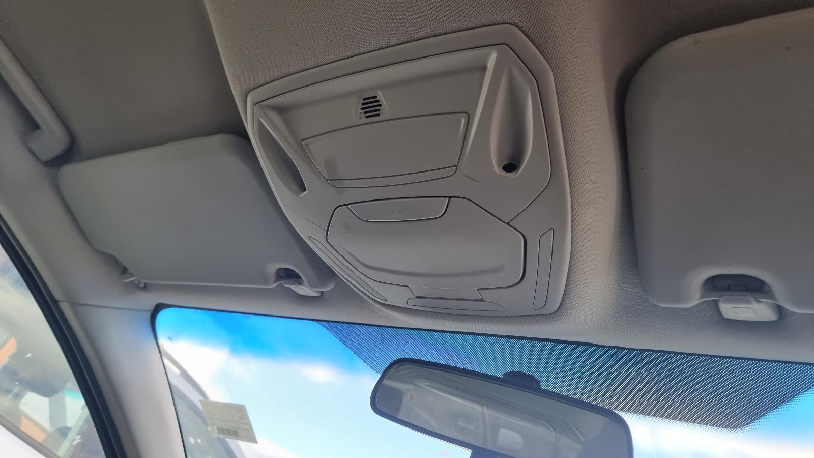 FORD MONDEO MA-MC 10/2007-12/2014 FRONT COURTESY LIGHT - MMM Auto Centre