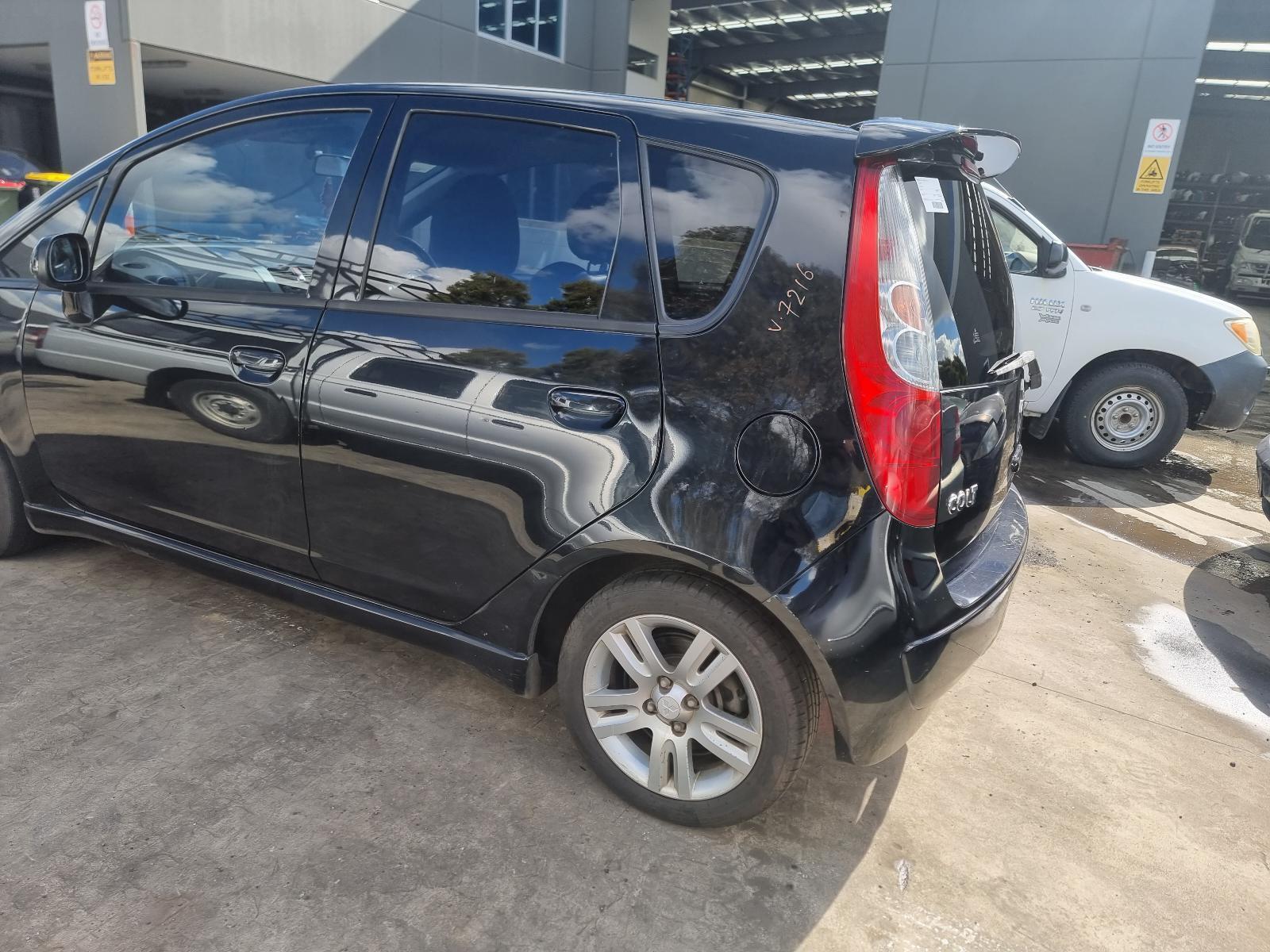 MITSUBISHI COLT RG 03/2006-11/2011 FUEL TANK - MMM Auto Centre