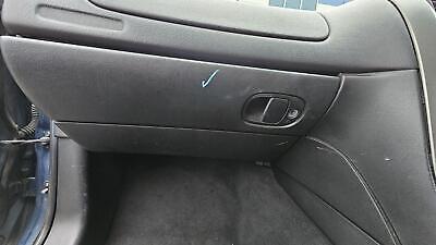 HOLDEN COMMODORE VY1-VZ 10/2002-09/2007 GLOVE BOX - MMM Auto Centre