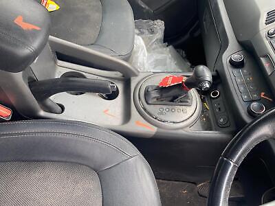 KIA SPORTAGE SL 07/2010-10/2015 GEAR SHIFTER - MMM Auto Centre