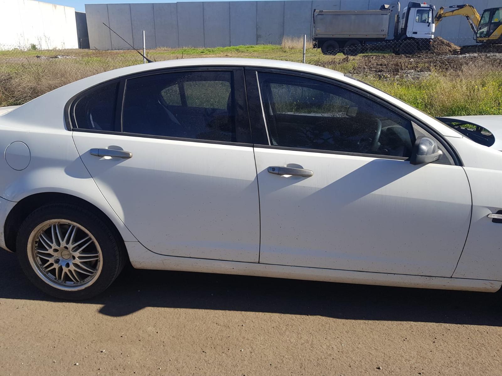 HOLDEN COMMODORE VE 08/2006-04/2013 RIGHT FRONT DOOR SEDAN/WAGON/UTE ...