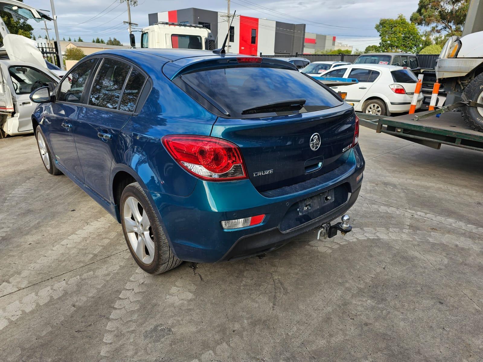 HOLDEN CRUZE 03/2011-01/2017 FUSE BOX ENGINE BAY, 1.4, PETROL, JH - MMM ...