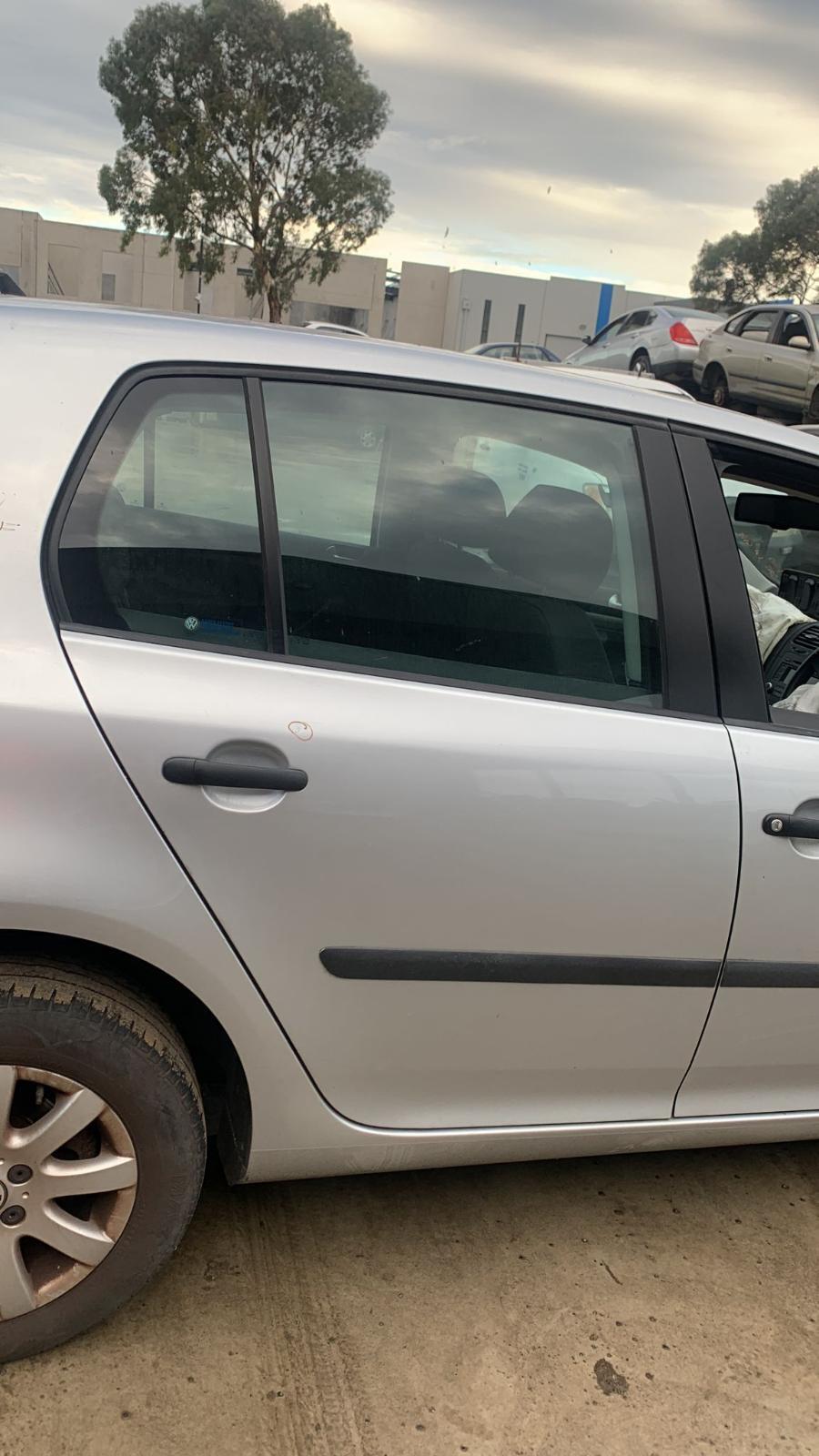 VOLKSWAGEN GOLF GEN 5 07/2004-02/2009 RIGHT REAR DOOR SHELL HATCHBACK ...